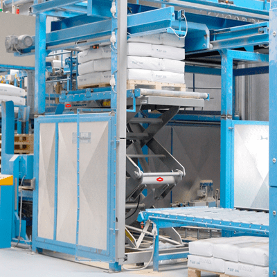 What is a loading bay? Meaning, types and definition