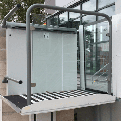 What is a loading bay? Meaning, types and definition